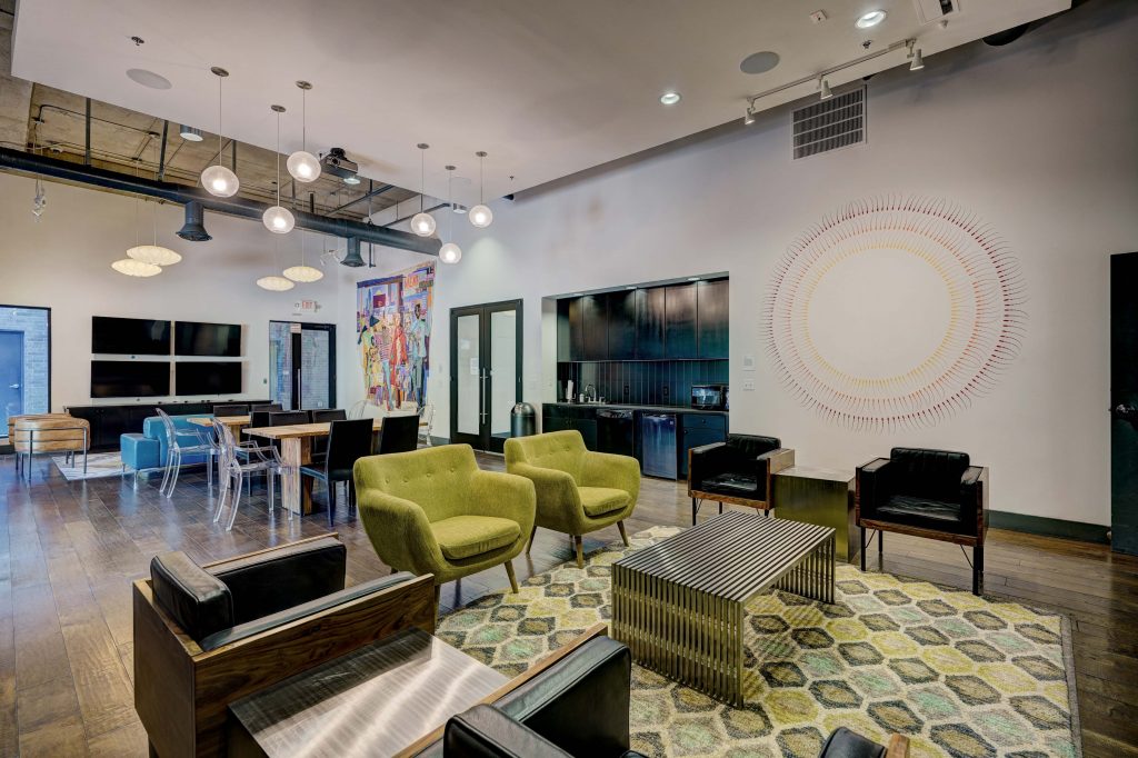 Level Oklahoma City, OK Photos